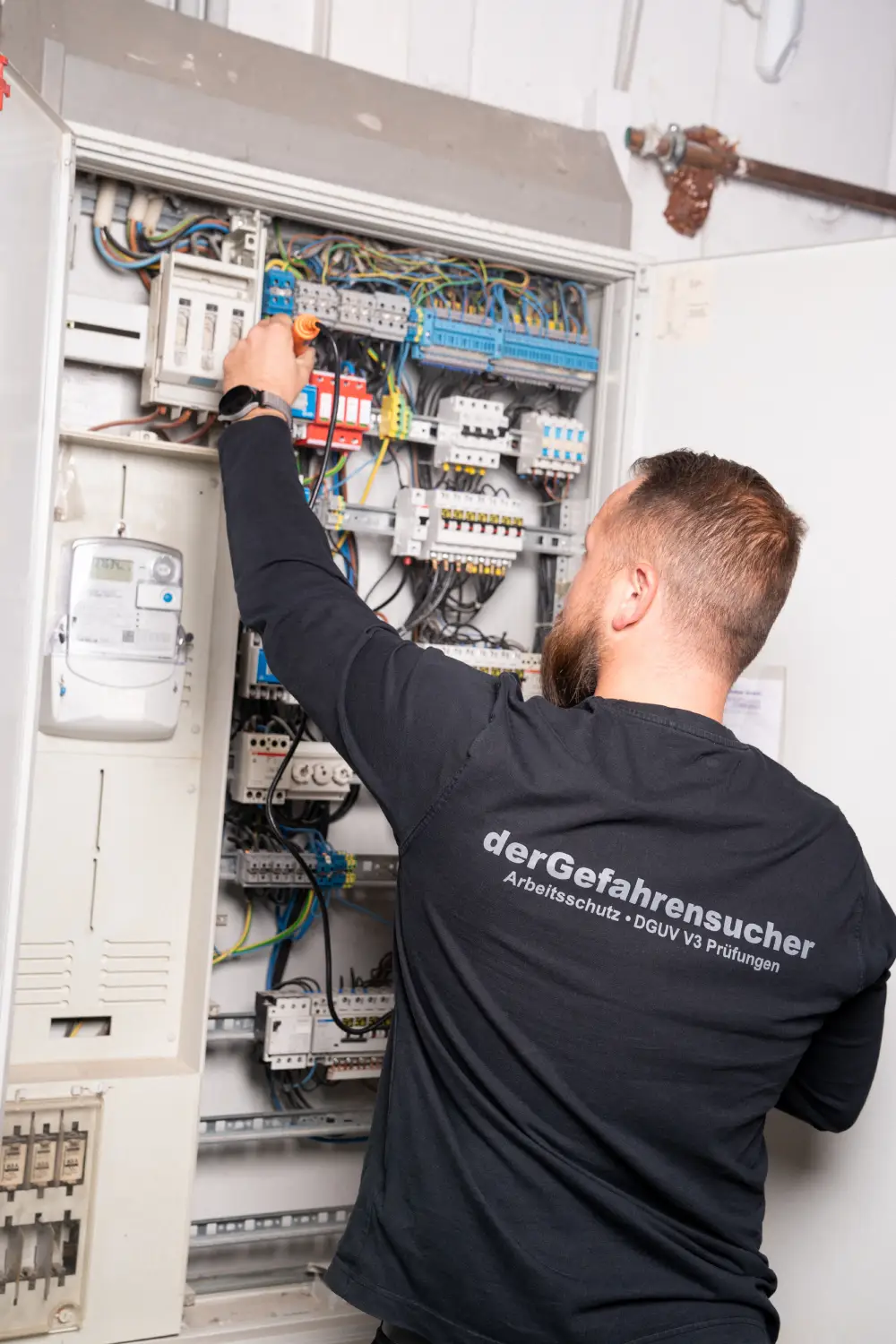 DGUV V3 Prüfung: sichere Geräteprüfung mit derGefahrensucher